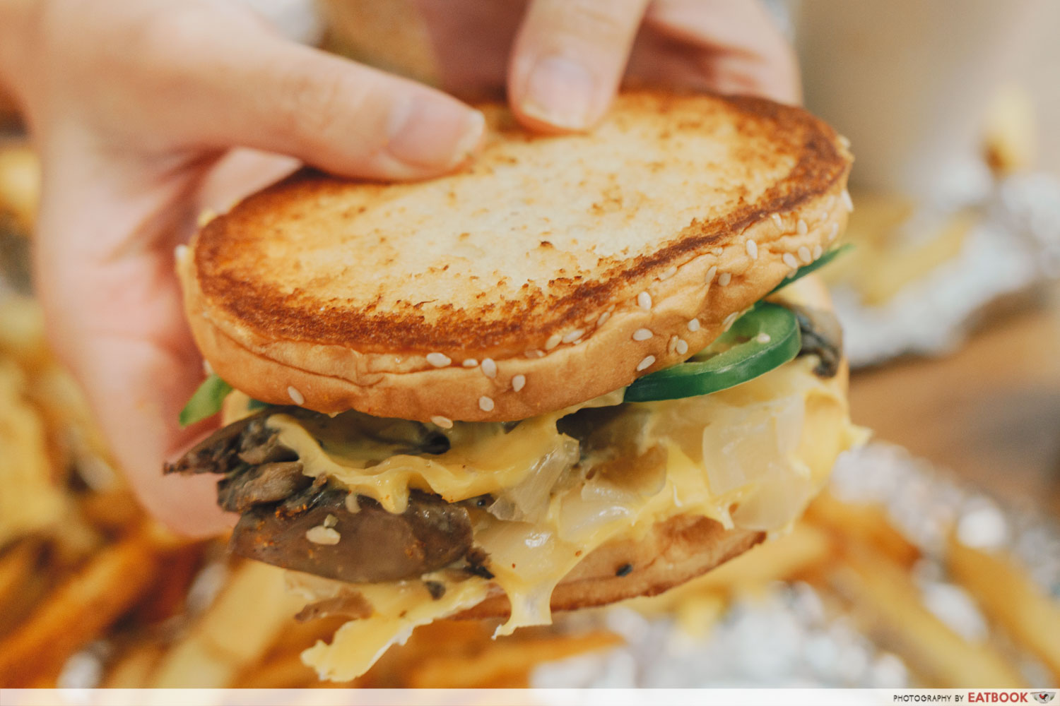 Five Guys Review: Queue-Worthy Juicy Cheeseburgers And Peanut Bacon ...