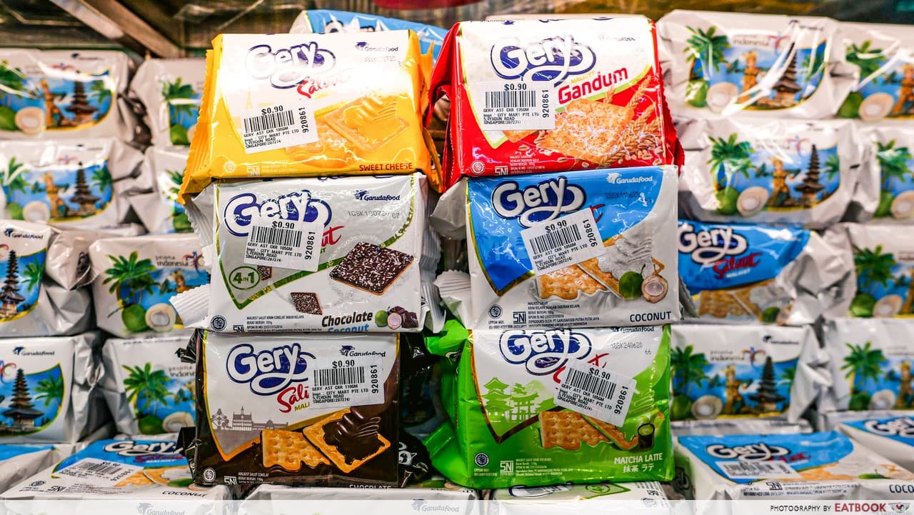 Mustafa Centre: Cheap And Unique Snacks To Get At The 24-Hour Little ...