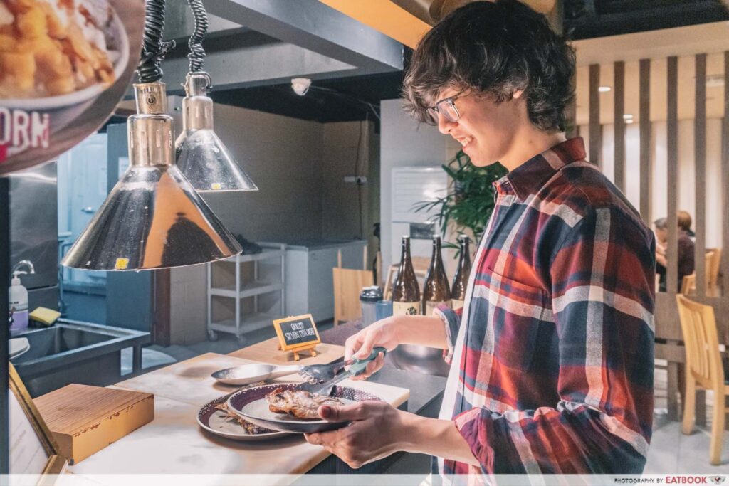 Buffet Town Review: Free-Flow Sashimi And Teppanyaki Under $25 Per ...