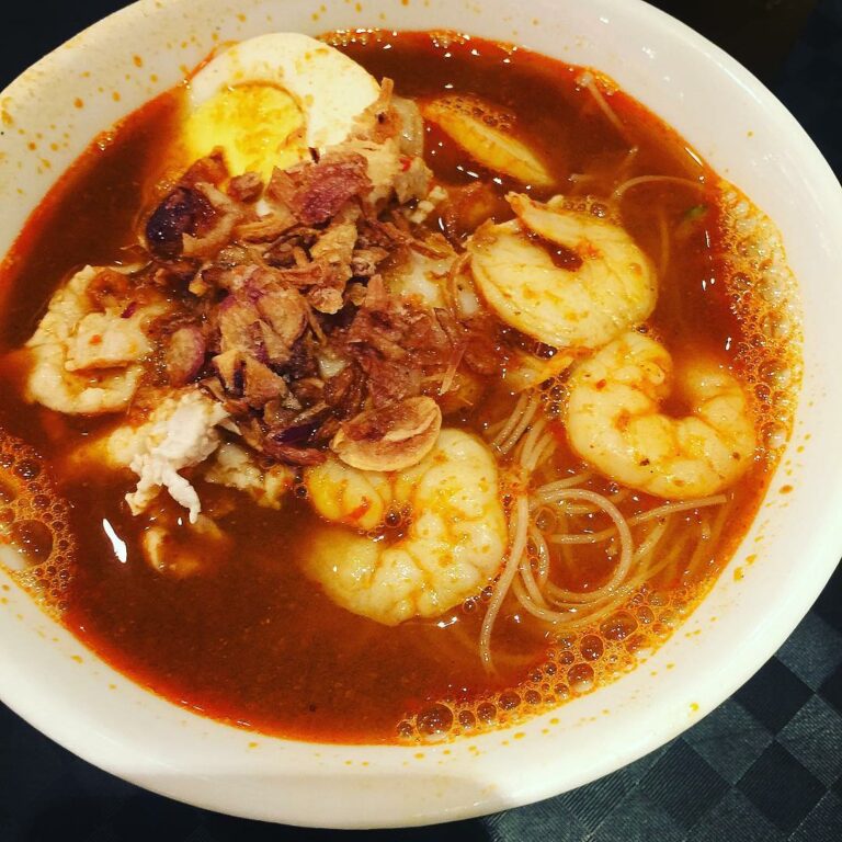 The Seletar Mall in Singapore: Restaurants, Cafes And Food Court Guide ...