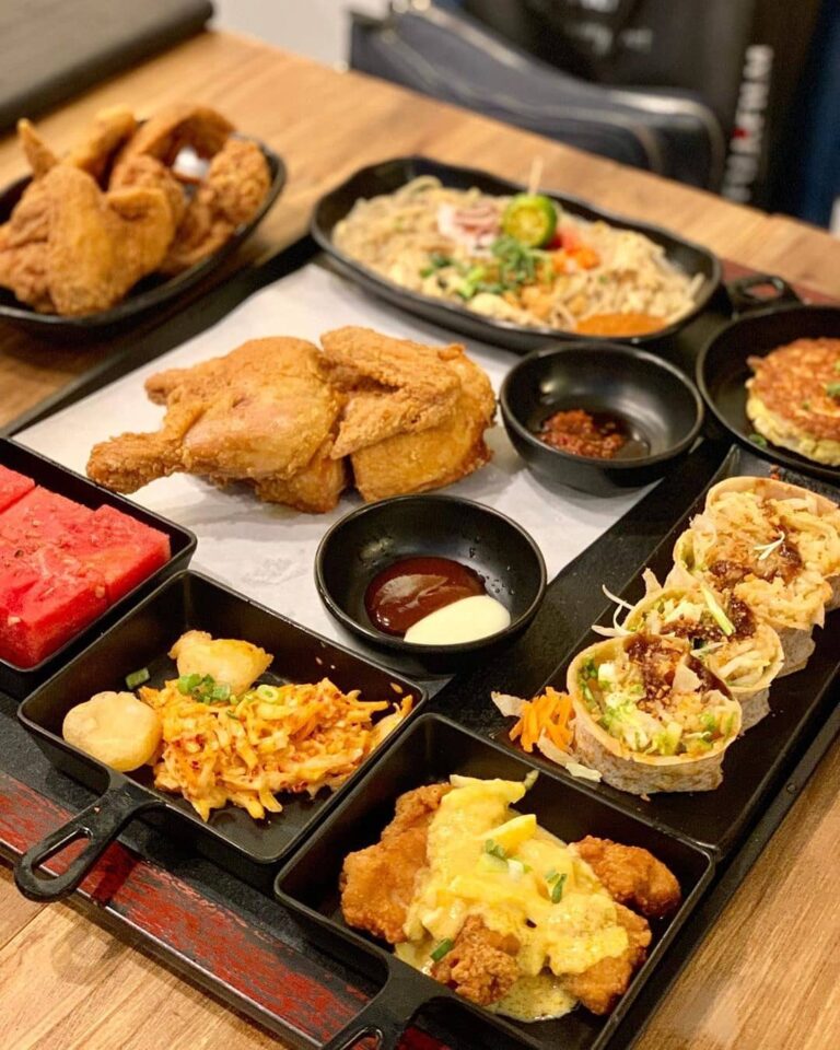 The Seletar Mall in Singapore: Restaurants, Cafes And Food Court Guide ...