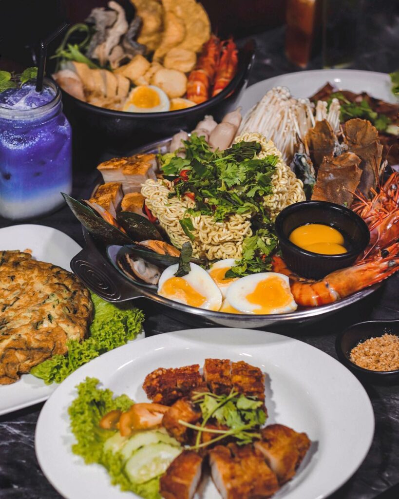 The Seletar Mall in Singapore: Restaurants, Cafes And Food Court Guide ...