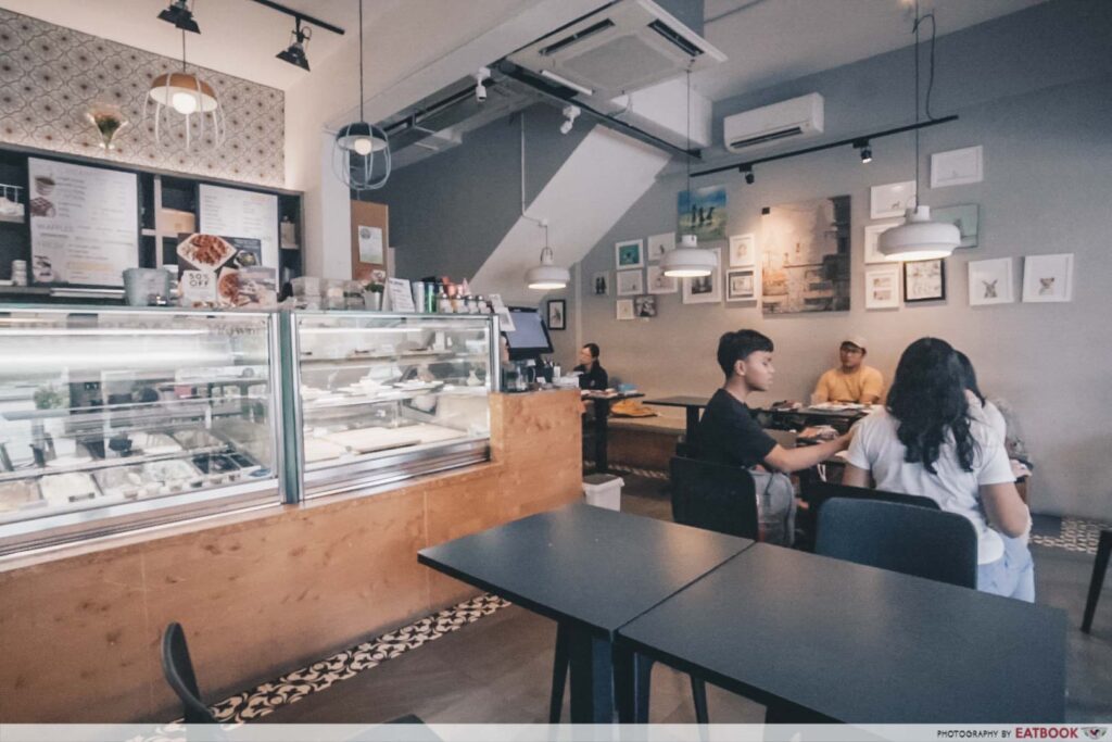 Three’s A Crowd Cafe Review: Horlicks Waffles At A HDB Ice Cream Cafe ...