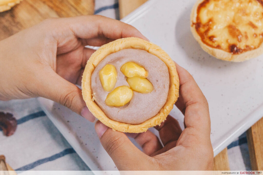 June Bakery Review: Old-School Bakery With $1.30 Orh Nee And Cheese ...