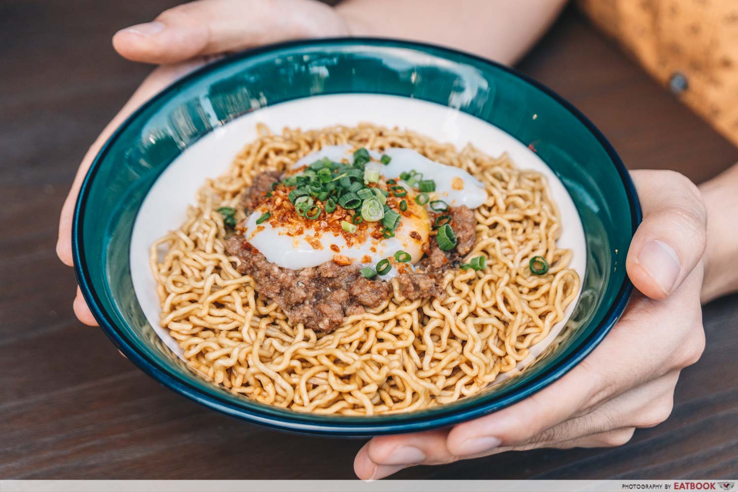Moonstone Bar Review: New Hipster Bar With Beef Indomie And Sausage Egg ...