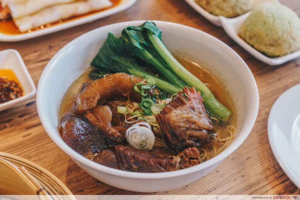 Sum Dim Sum Review: Beef Noodles And Pandan Crispy Pork Buns That Can ...