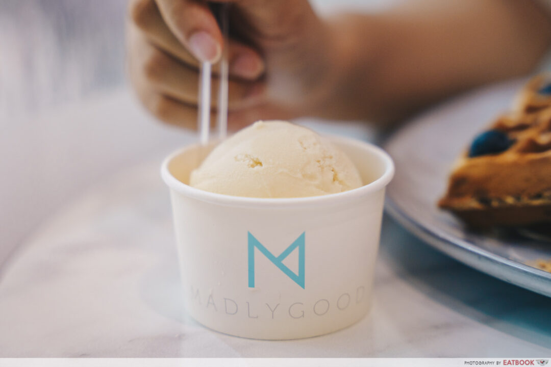 MADLYGOOD Review: New Cafe With Cream Cheese Gelato And Peanut Butter ...