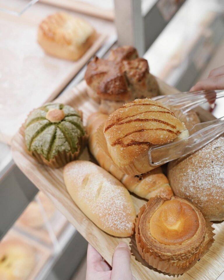 20 Bread Delivery Services In Singapore Including Rainbow Bread, Mochi ...