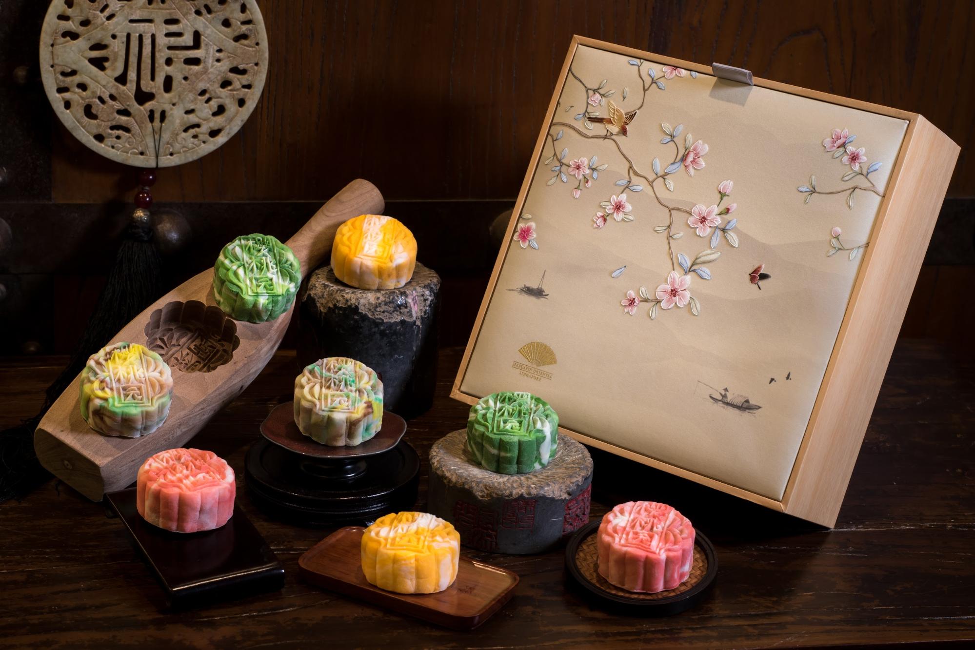 10 Mooncake Deliveries With Up To 35% Off On Truffle And Lychee Martini ...