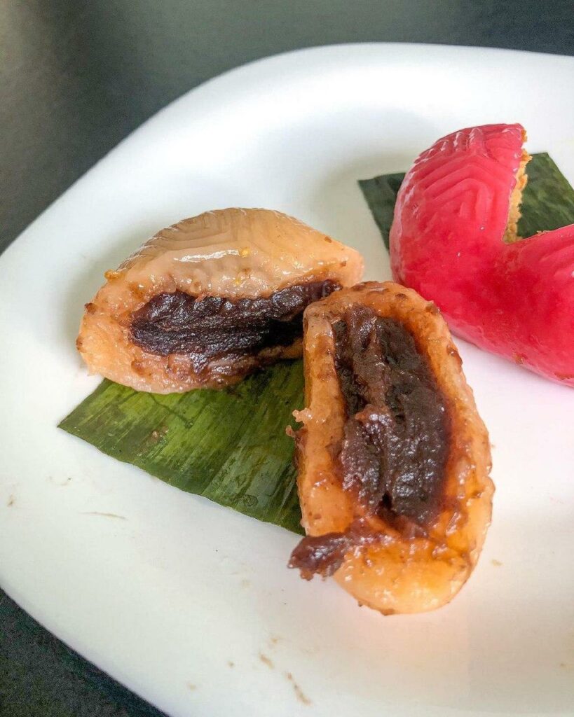 Poh Cheu Kitchen Sells Handmade Ang Ku Kueh In 12 Flavours, Including ...