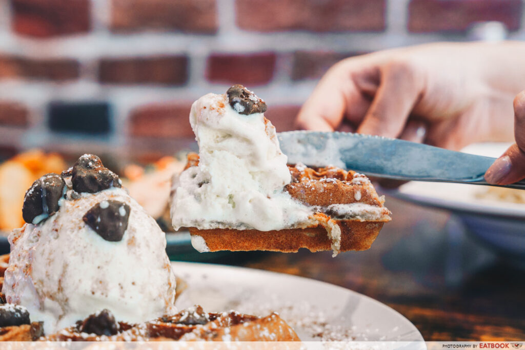 Tittle Tattle Review: 24-Hour Bistro-Bar At Selegie With Waffles And ...