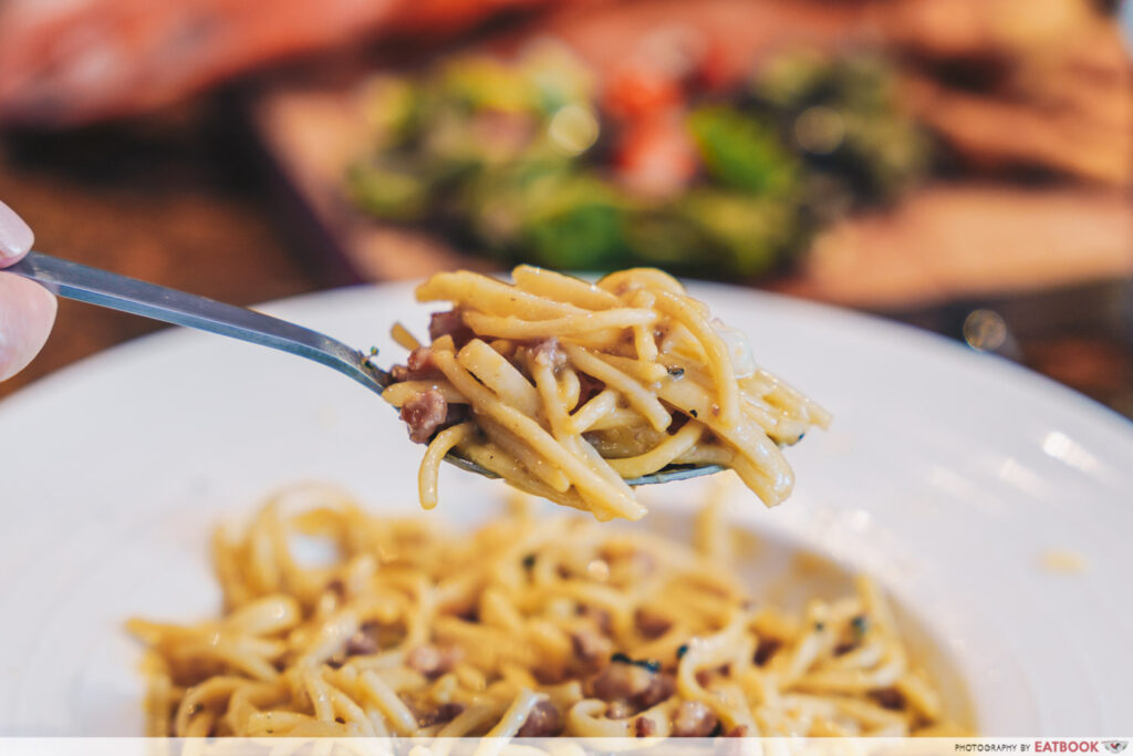 Tittle Tattle Review: 24-Hour Bistro-Bar At Selegie With Waffles And ...