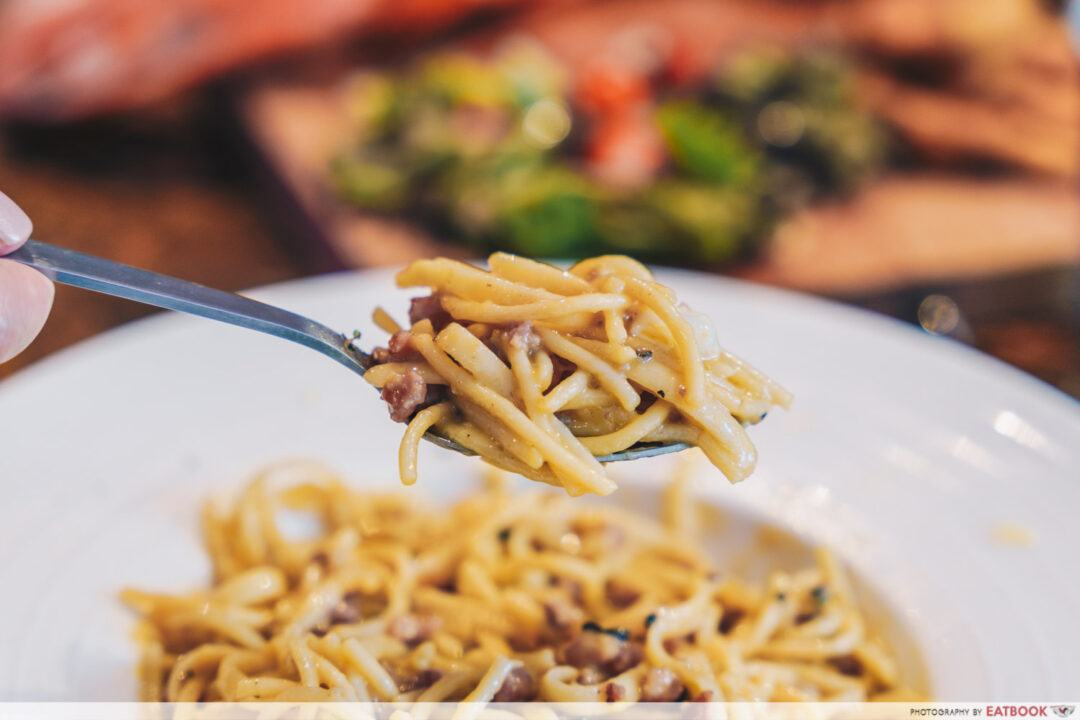 Tittle Tattle Review: 24-Hour Bistro-Bar At Selegie With Waffles And ...