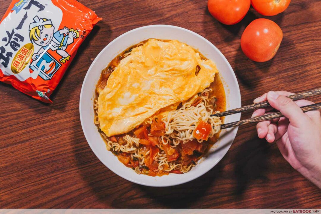5 Ways To Zhng Up Your Instant Noodles With Just Luncheon Meat ...