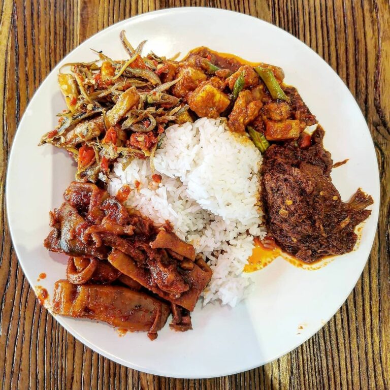 Our Tampines Hub Food Guide: 14 Best Eateries | Eatbook.sg