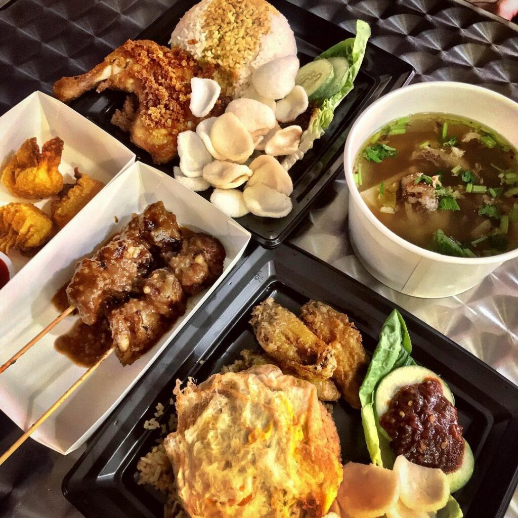 Our Tampines Hub Food Guide: 14 Eateries For Halal Beef Noodles ...