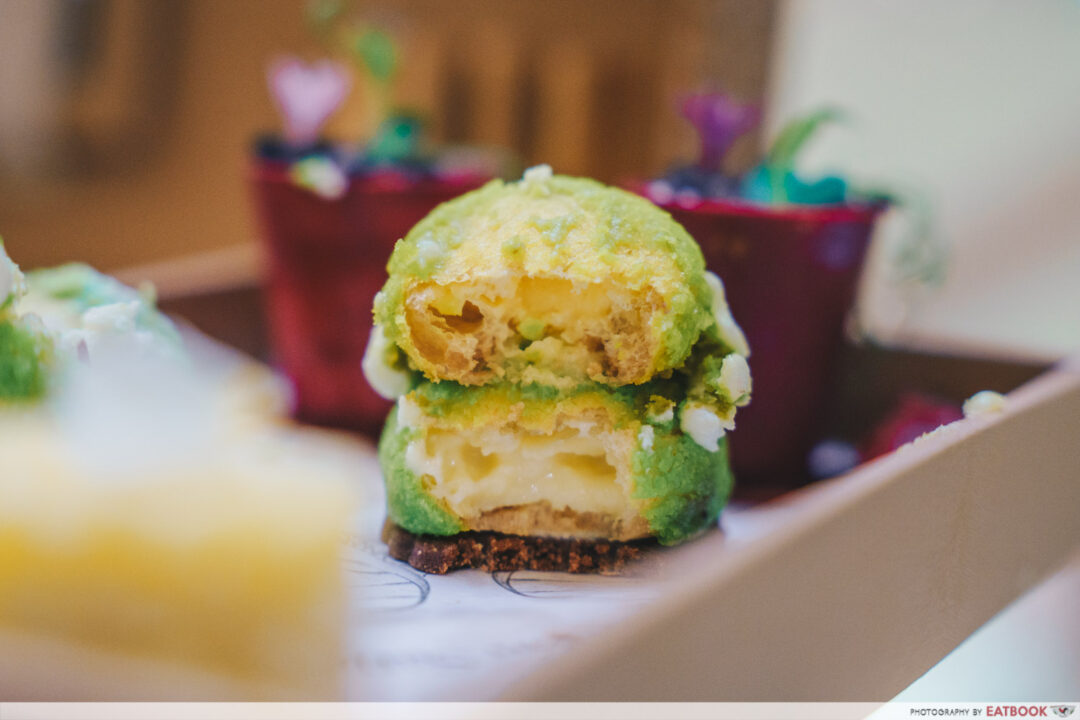 Atrium Lounge High Tea Review: Enjoy Wagyu Sliders, Japanese Desserts ...