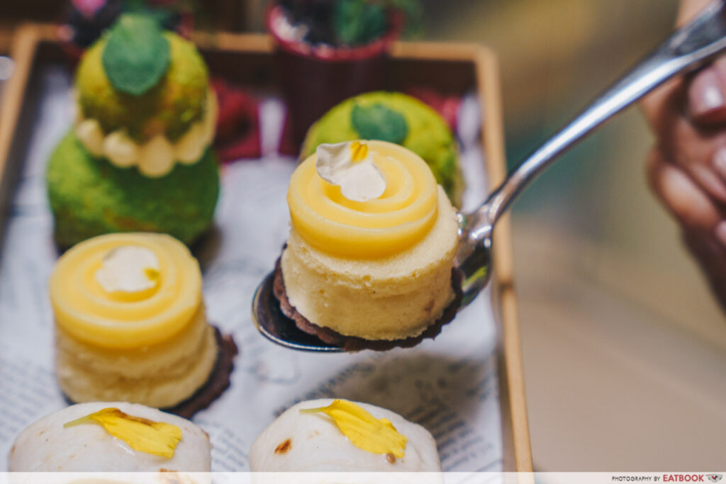 Atrium Lounge High Tea Review: Enjoy Wagyu Sliders, Japanese Desserts ...