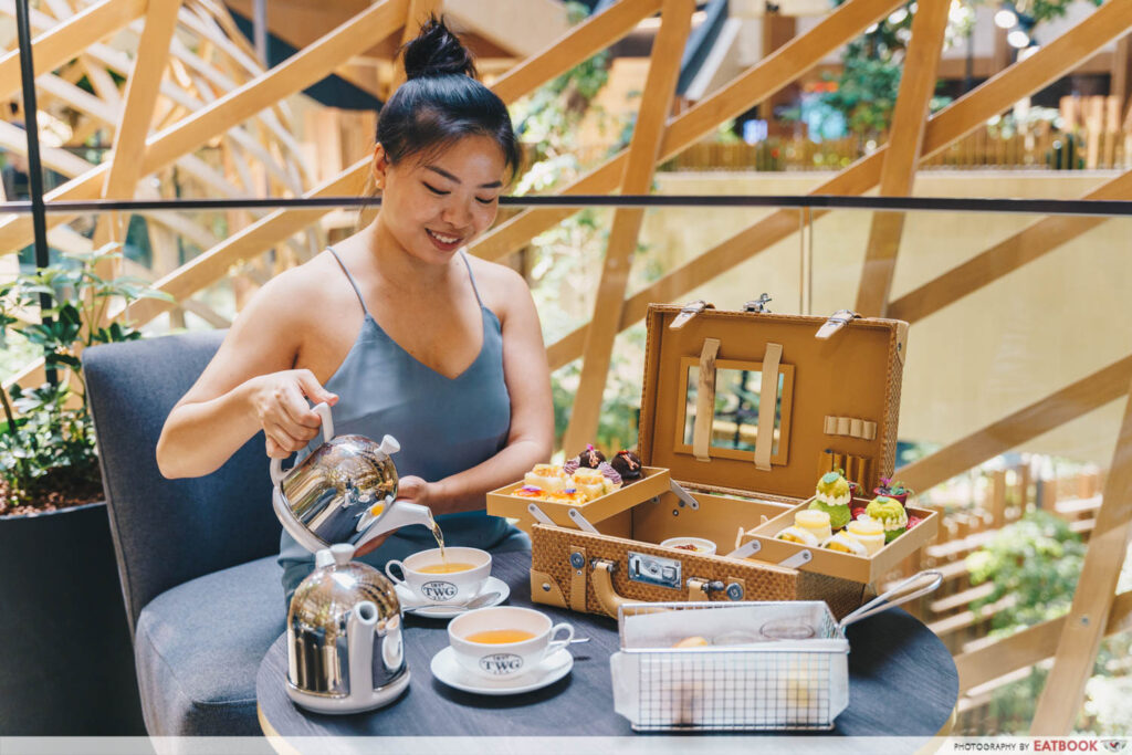 Atrium Lounge High Tea Review: Enjoy Wagyu Sliders, Japanese Desserts ...