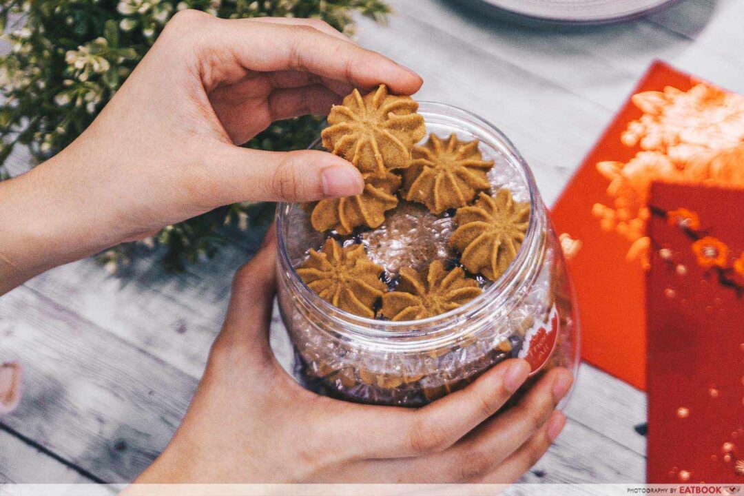 Mdm Ling Bakery Has Over 25 CNY Cookie Flavours, Including Molten ...