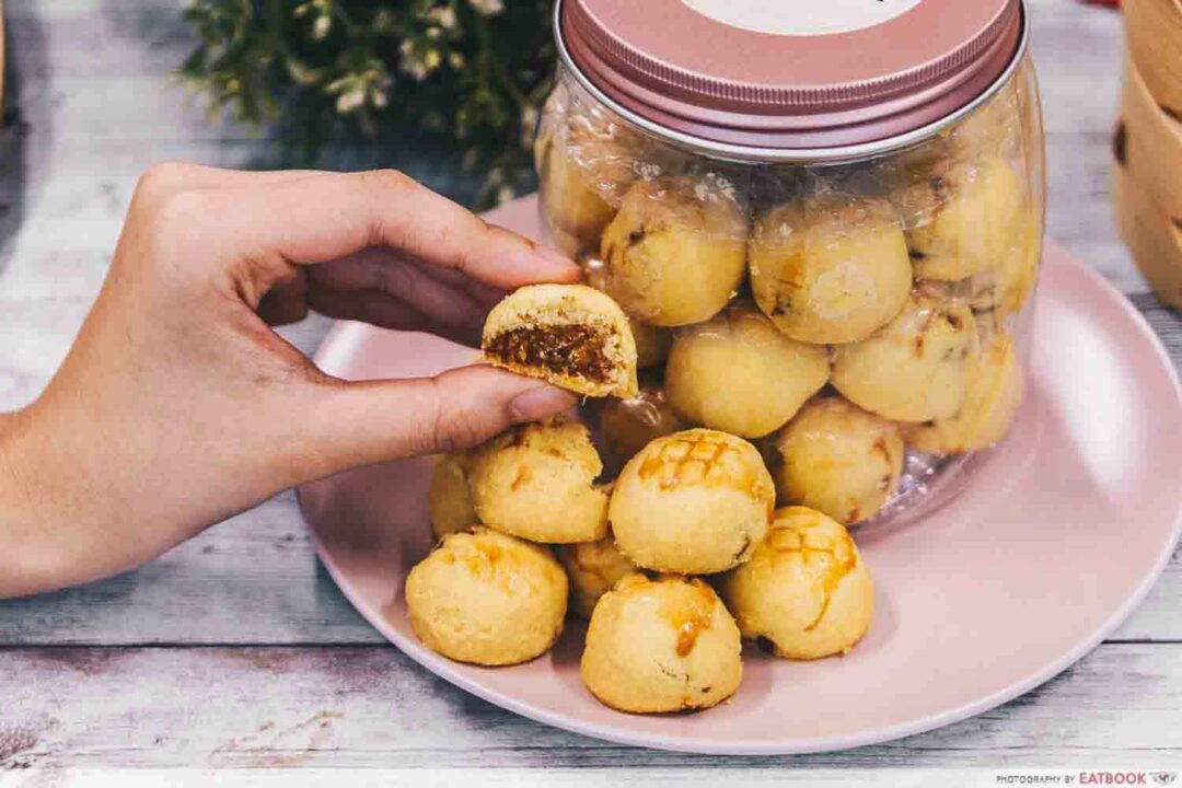 Mdm Ling Bakery Has Over 25 CNY Cookie Flavours, Including Molten ...