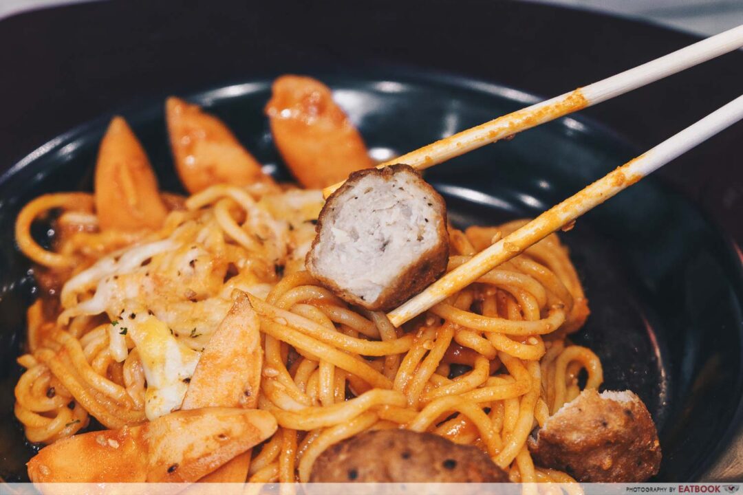 Hongdae Oppa Has New Korean Fast Food Such As Fried Chicken And ...