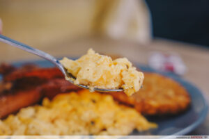 Breakfast Club Review: Kovan Hawker Stall Witih Cheap Cafe Breakfast ...