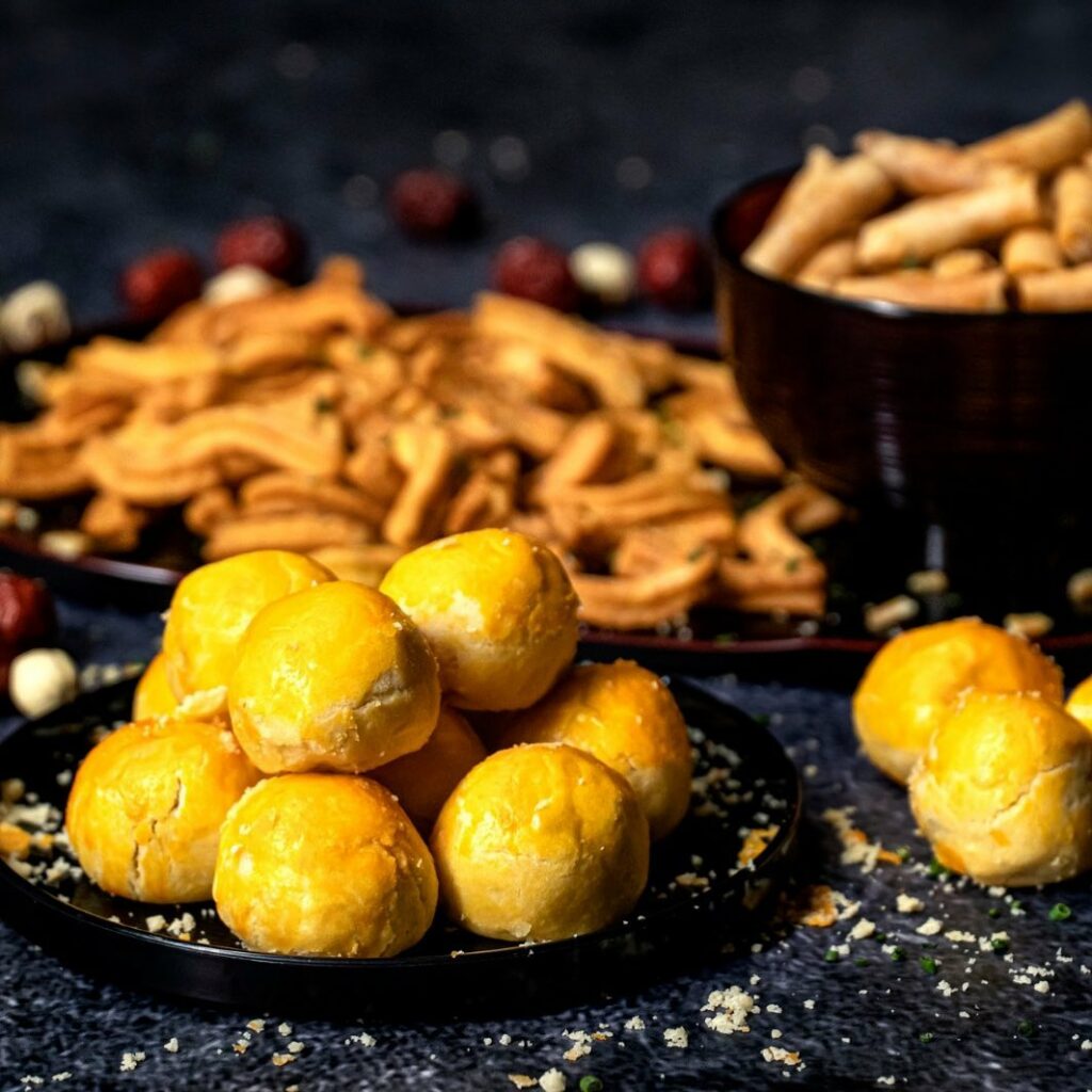 CNY Goodies Guide: 10 Places For Bak Kwa Pineapple Tarts, Mala ...
