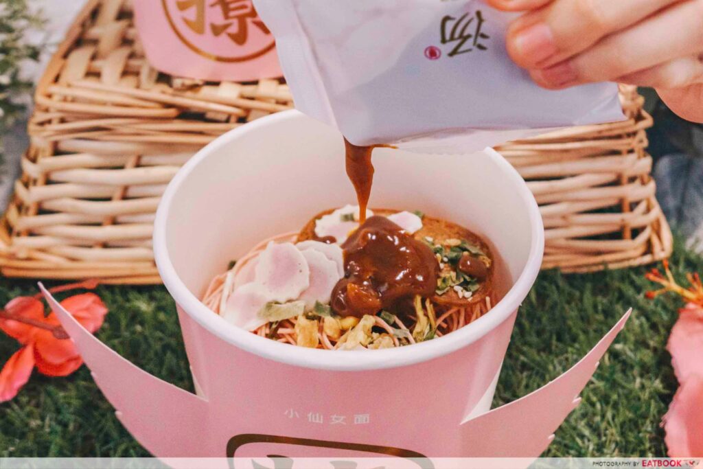 Devil Angel Noodles Are Now A Thing—Get Cute Pastel Pink Cup Noodles ...