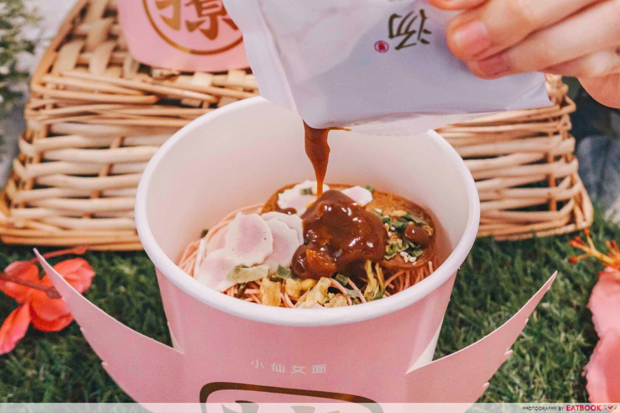 Devil Angel Noodles Are Now A Thing—Get Cute Pastel Pink Cup Noodles ...
