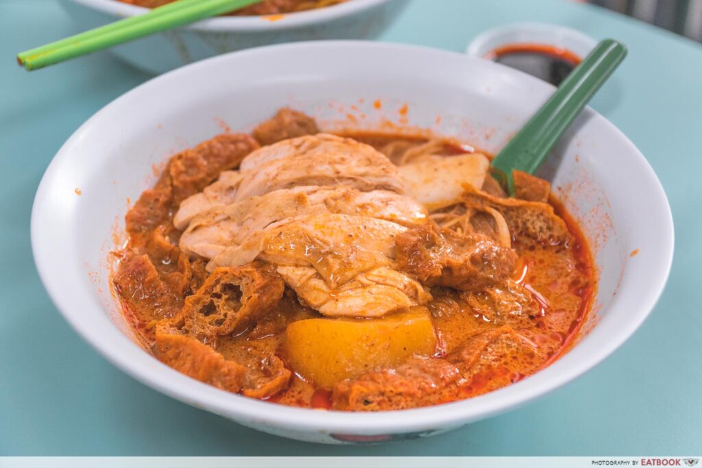 Heng Kee Curry Chicken Review: Famous Old-School Curry Noodles | Eatbook.sg