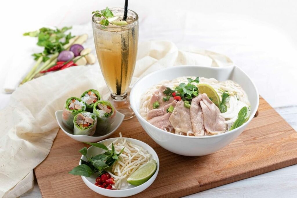 25 Best MBS Food Places And Restaurants To Try | Eatbook.sg