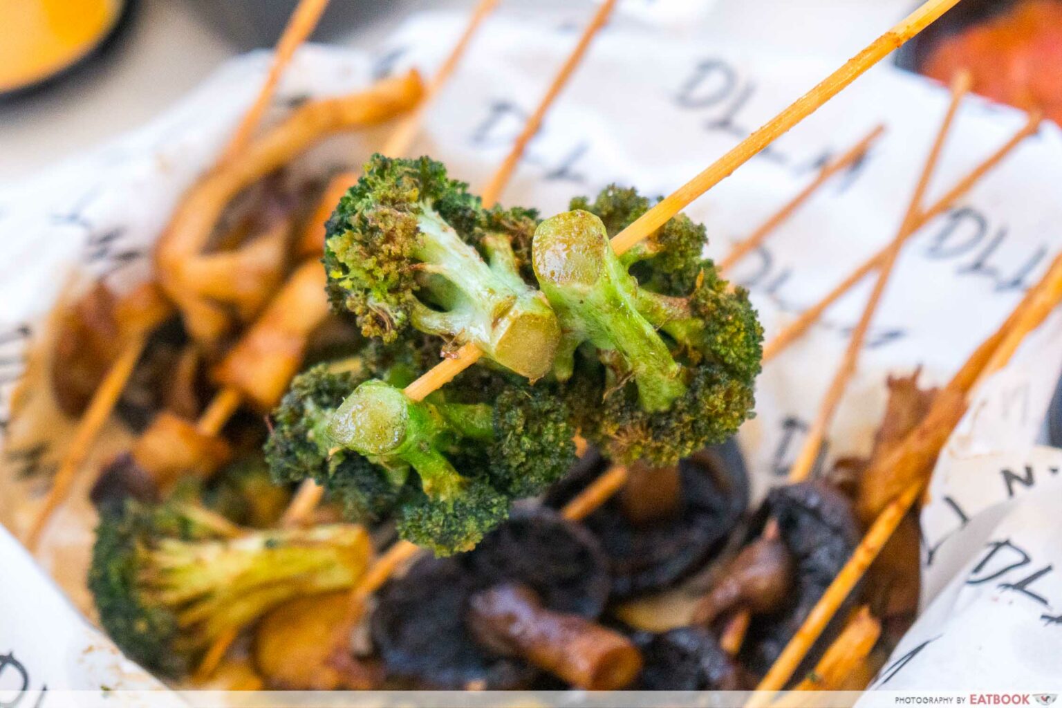 DLLM Lok Lok Review: Lok Lok Stall With $1 Skewers And Salted Egg Sauce ...