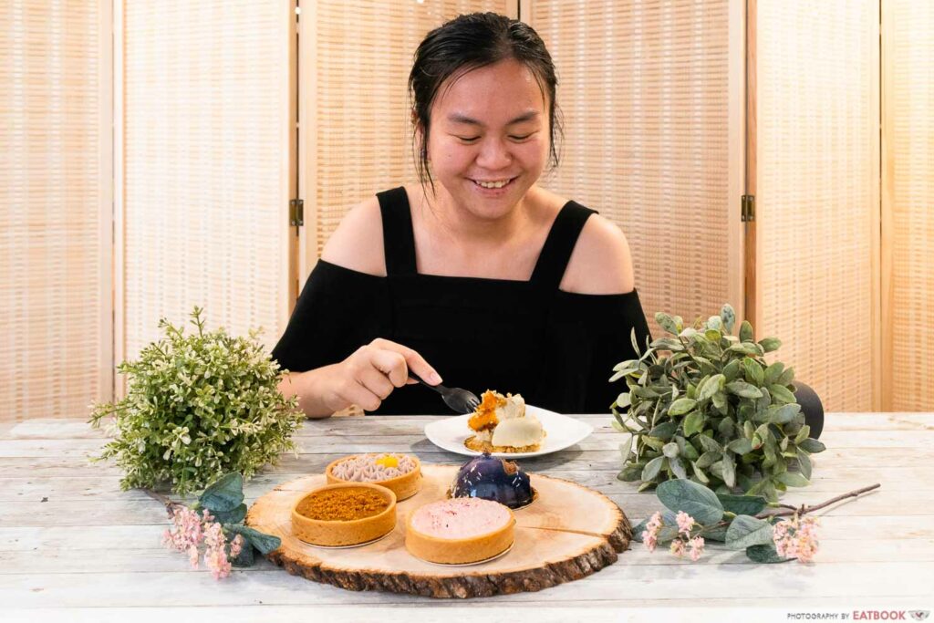 Rachelrax Cakes Review: Home Baker Opens Bakery With Orh Nee Tarts And ...