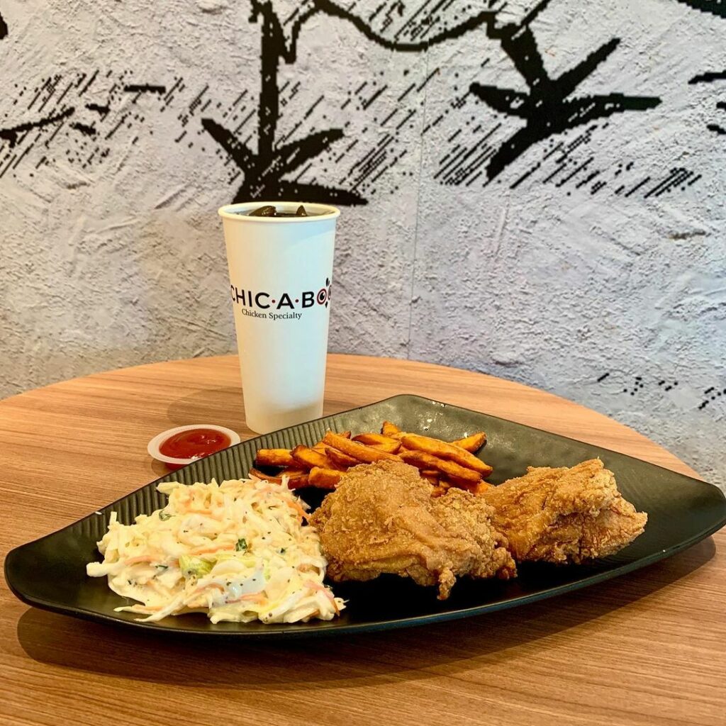 CHIC-A-BOO Opens An Outlet In Woodlands With Fried Chicken Only At $0.80
