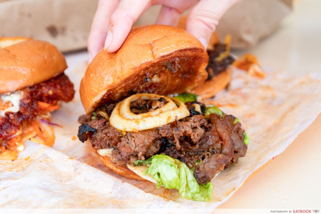 BBBurgers Review: New Hidden Kiosk In Punggol Serves Korean Smashed Burgers And Sodas
