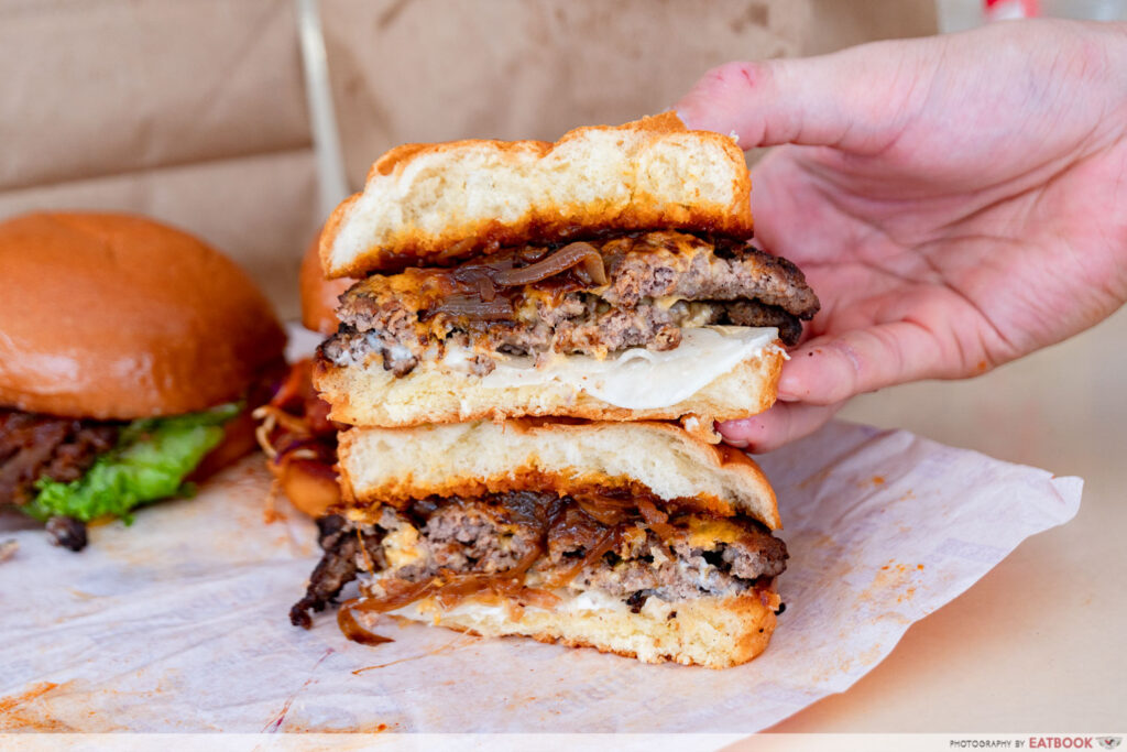 BBBurgers Review: New Hidden Kiosk In Punggol Serves Korean Smashed ...