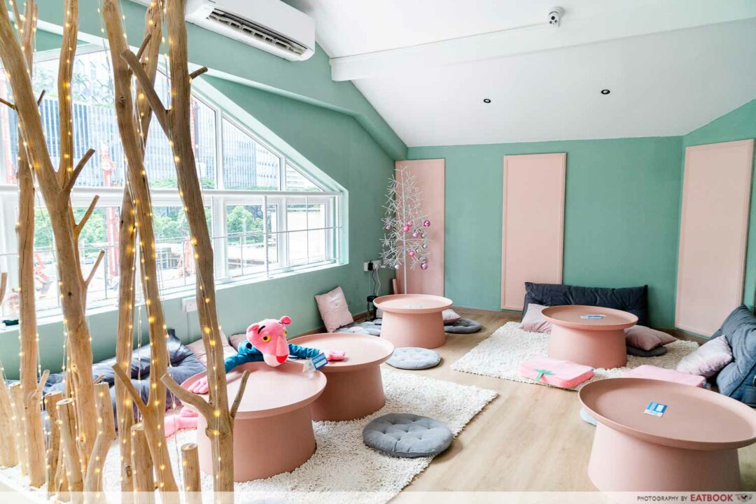 Smile Dessert Review: Pink Cafe With Black Sesame Souffle Pancakes And ...