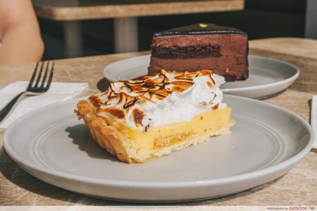 The Bravery Review: Muslim-Owned Cafe With Seafood Alfredo And ...