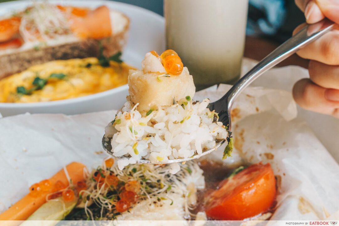 The Bravery Review: Muslim-Owned Cafe With Seafood Alfredo And ...