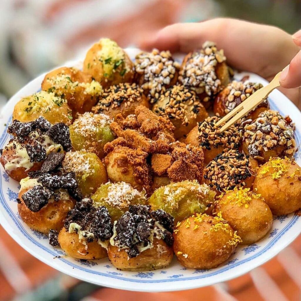 Dochi Dochi: Home-Based Business Sells Mini Mochi Doughnuts | Eatbook.sg