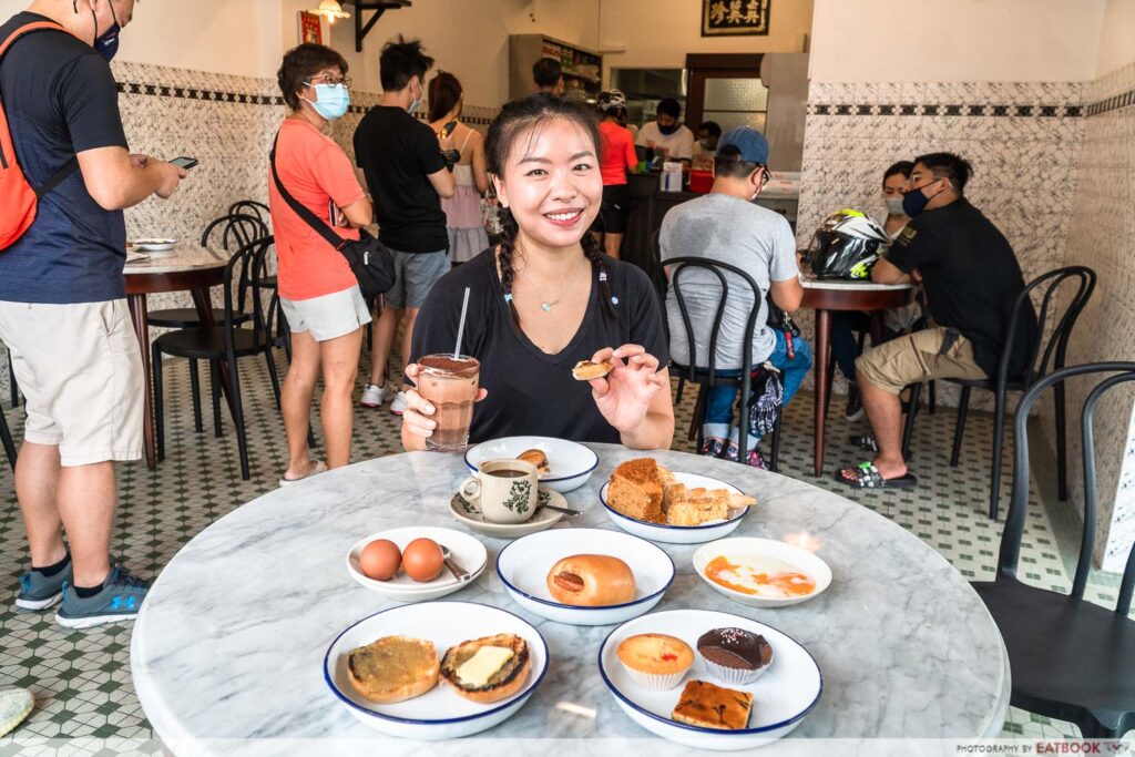 Chin Mee Chin Confectionery Review: Nostalgic Charcoal-Toasted Kaya ...