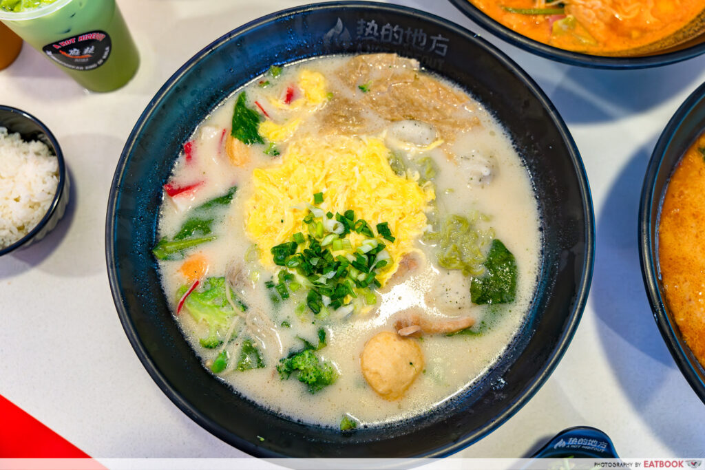 A Hot Hideout Review: Popular Mala Chain Opens At Junction 10 | Eatbook.sg