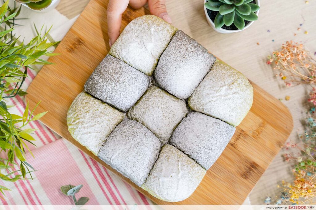 Rakki: Home-Based Business Makes Mochi-Filled Milk Buns With Azuki And ...