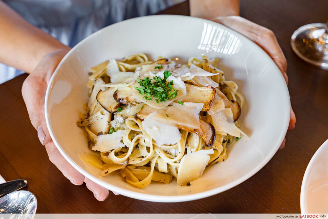 Wine Connection Bistro Review: Burrata, Angus Steak And Wine From $6 ...