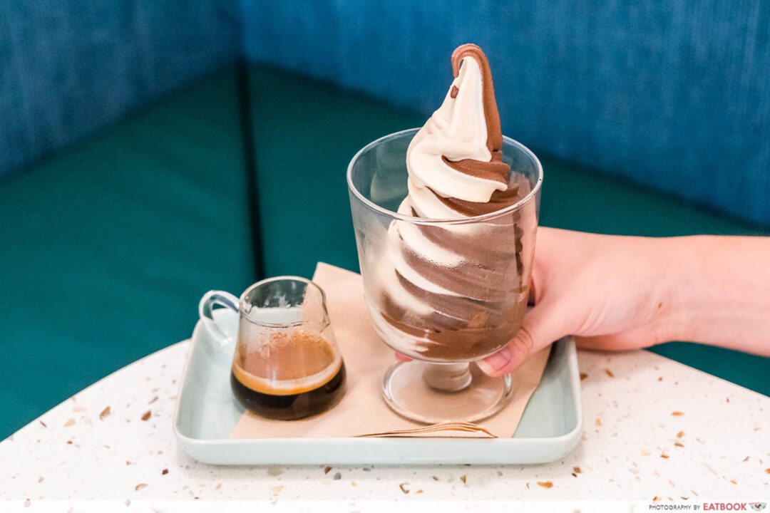 AM:PM Cafe Review: Egglet Waffles With Soft Serve Ice Cream In Ang Mo Kio