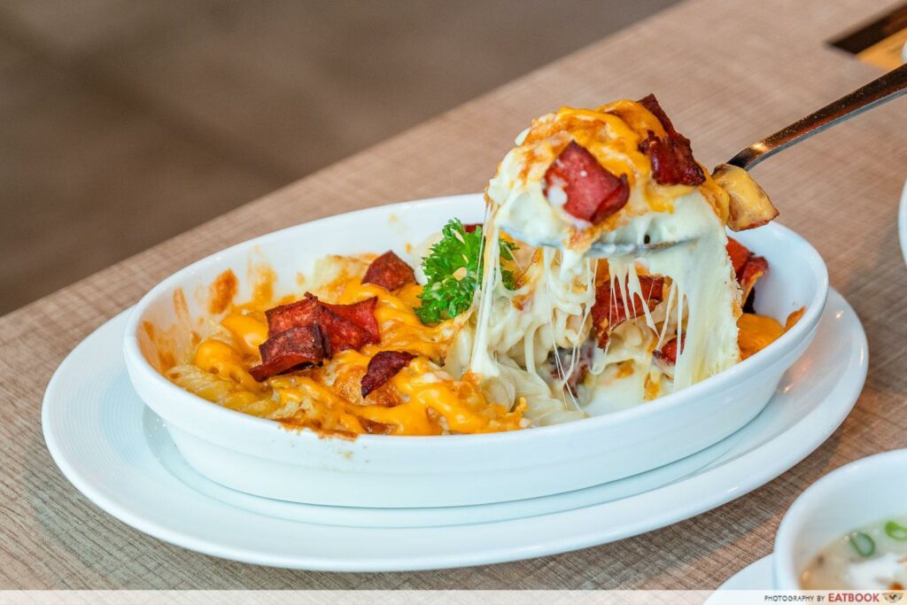 The Clementi Mall Food Guide: 10 Places For Korean Hotpot, Ramly Burger ...