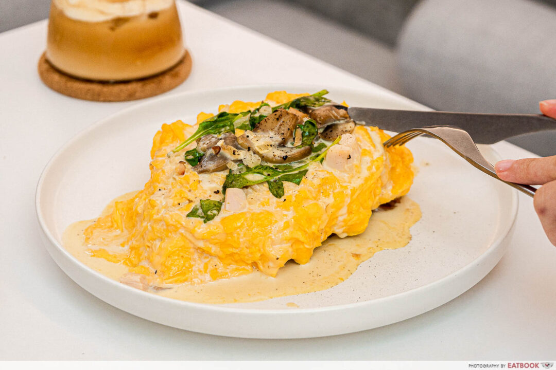 SYIP Review: Aesthetic Cafe At Farrer Park With Kombu Pasta, Burrata ...