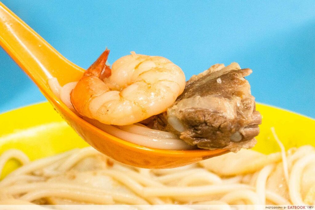 Chung Cheng Chilli Mee Review: Popular Pan Mee With House-made Belacan ...