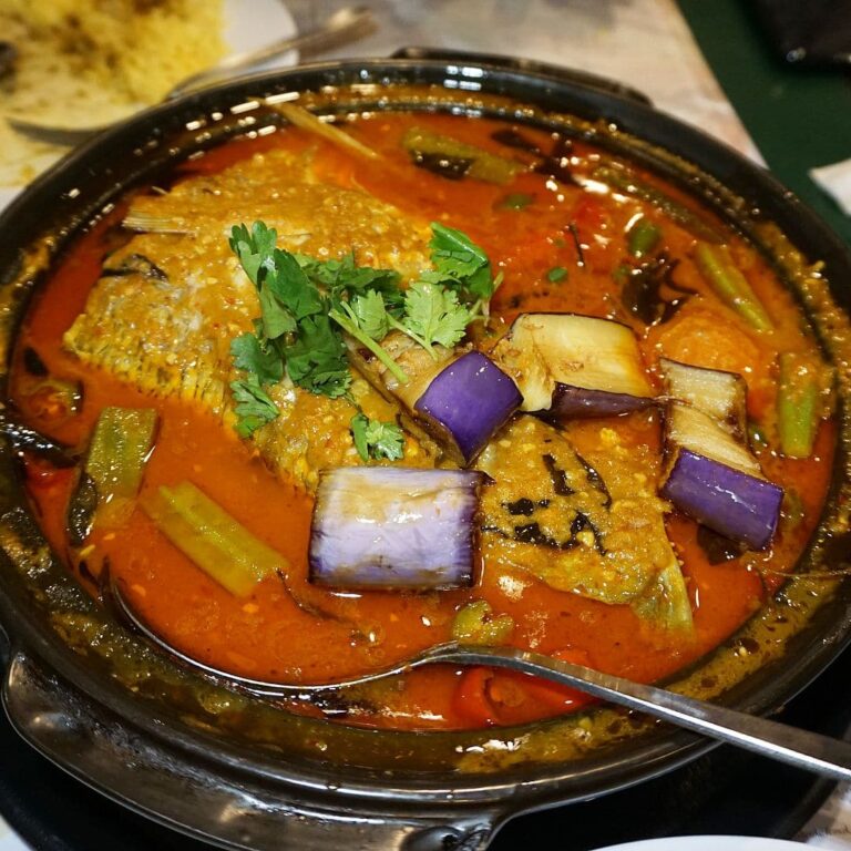 12 Best Fish Head Curry Restaurants In Singapore To Dine At With The Family